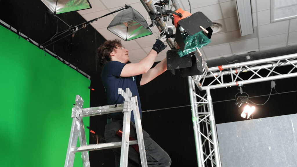 Chef opérateur lumière : missions, responsabilités et compétences